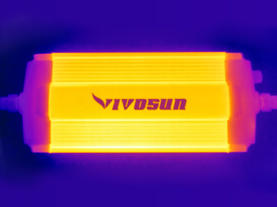 VIVOSUN Growing Guide - GROWING GUIDE